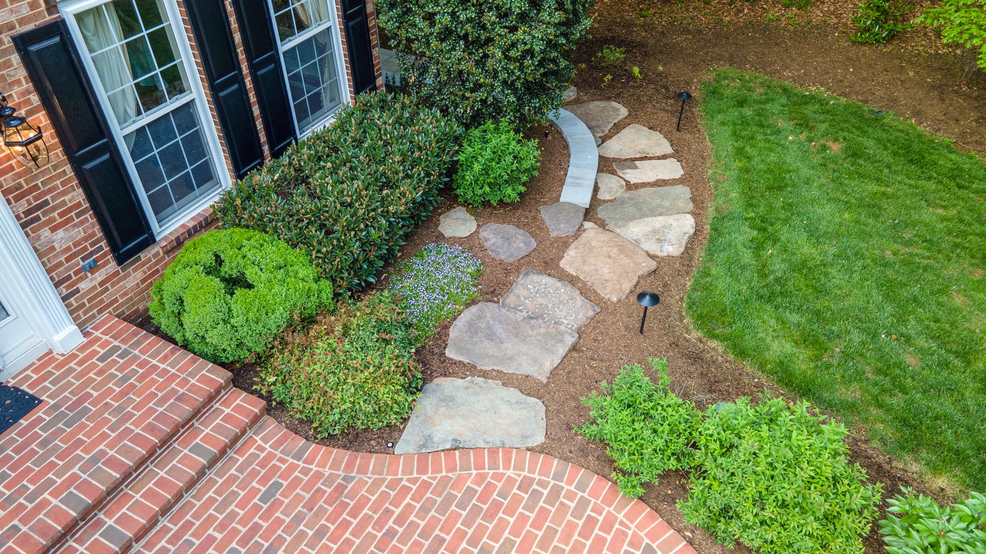 Residential Walkway – K&H Landscape and Grounds Maintenance