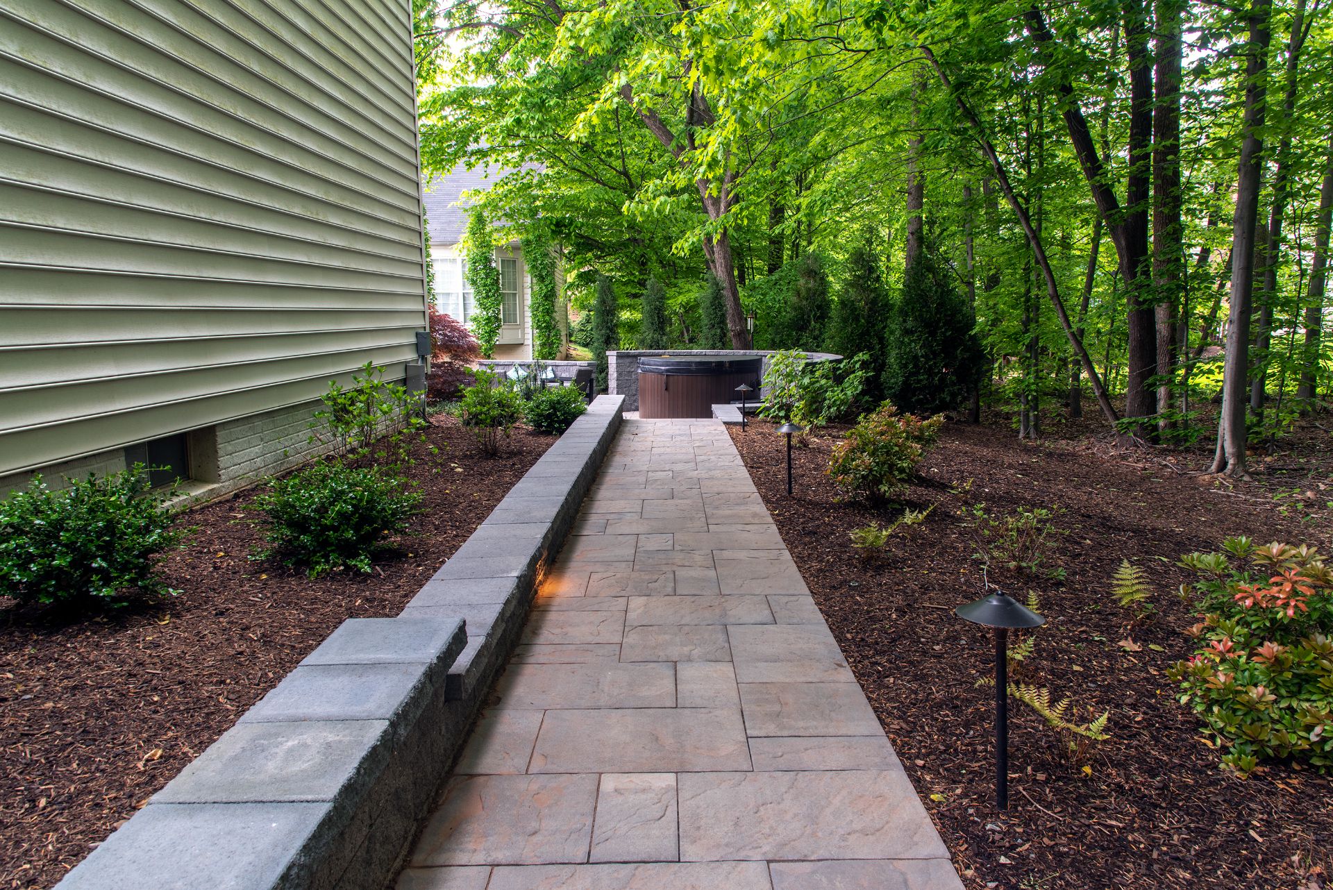 Residential Walkway – K&H Landscape and Grounds Maintenance