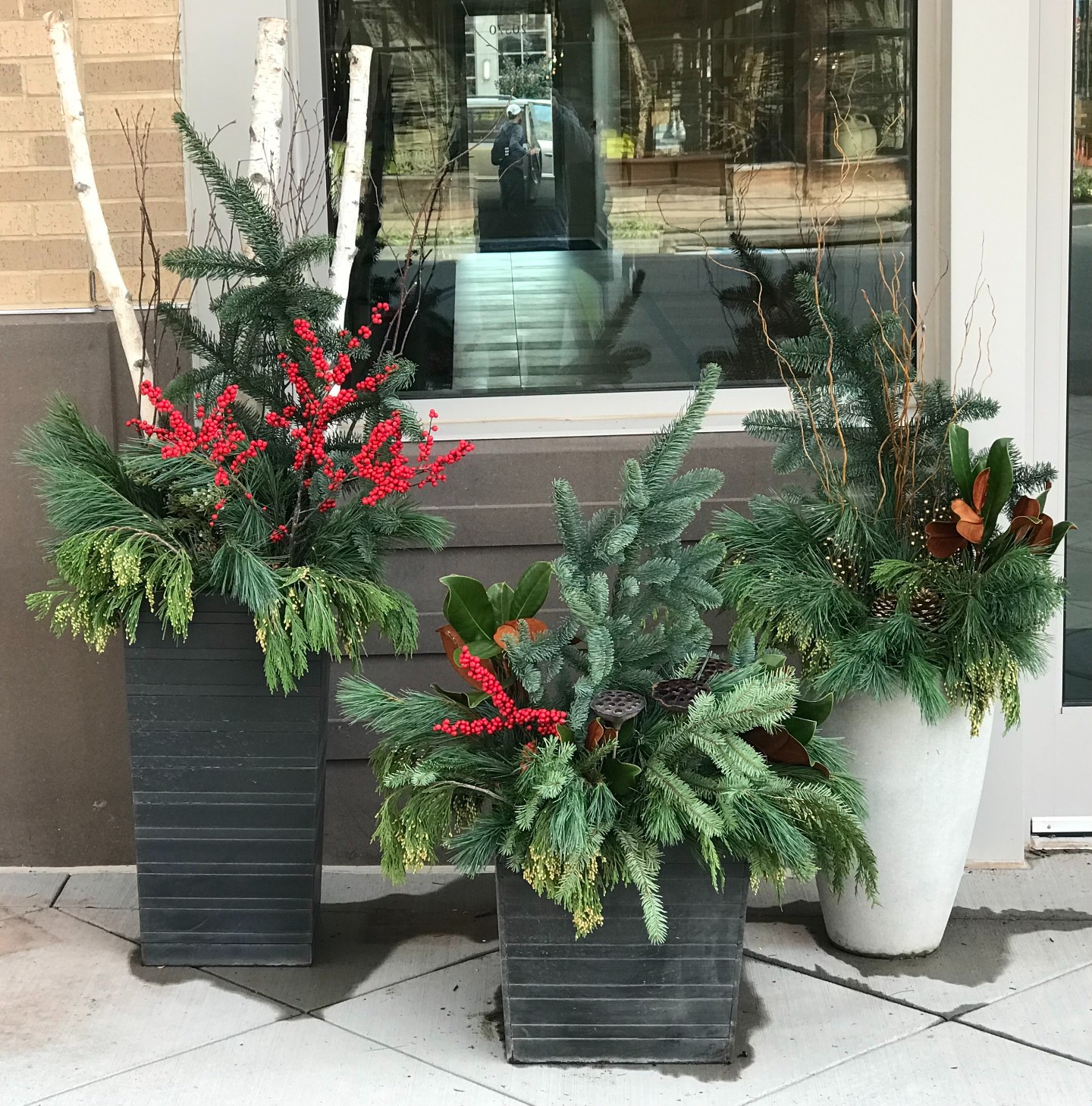 HOA Holiday Decorations – K&H Landscape and Grounds Maintenance